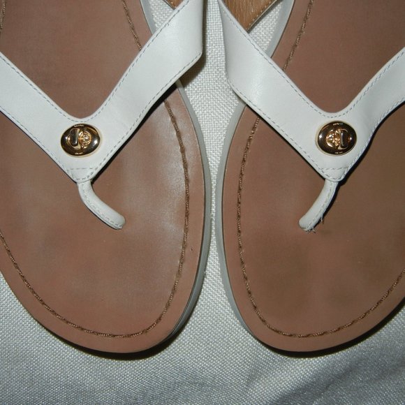 Coach | Shoes | Coach Shelly Thong Turnkey Offwhite Sandal Flip Flop ...